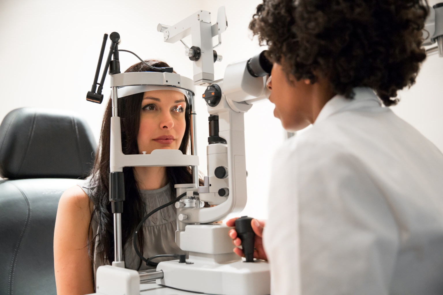 Do you need to have eye exams after laser eye surgery? - We Fix Eyes